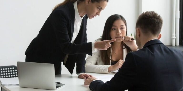 Faltas graves en el trabajo, ¿qué son y qué consecuencias tienen? | Es ... Faltas graves en el trabajo, ¿qué son y qué consecuencias tienen? | Es ...